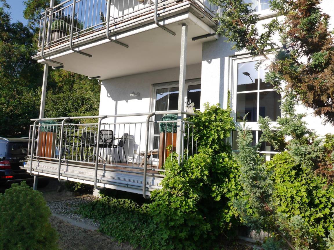 70 M² Ferienwohnung ∙ 1 Schlafzimmer ∙ 2 Gäste - Marburg