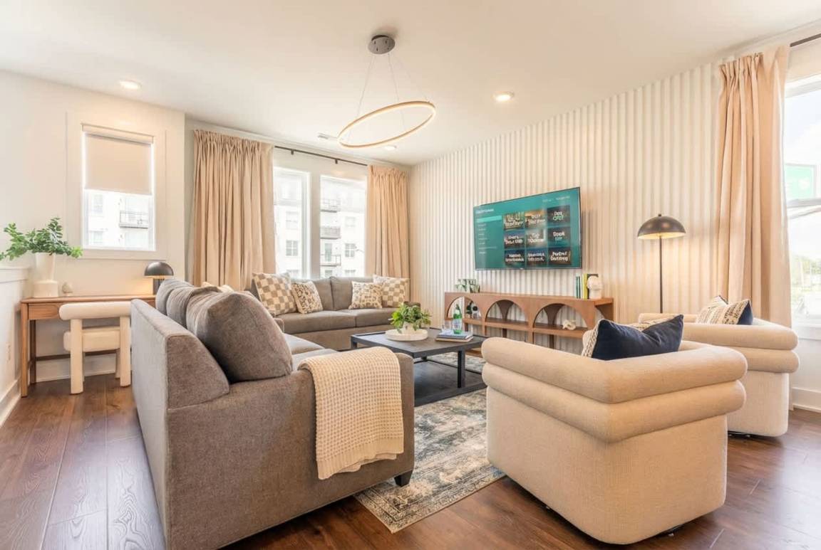 House ∙ 4 Bedrooms ∙ 12 Guests - Nashville, TN