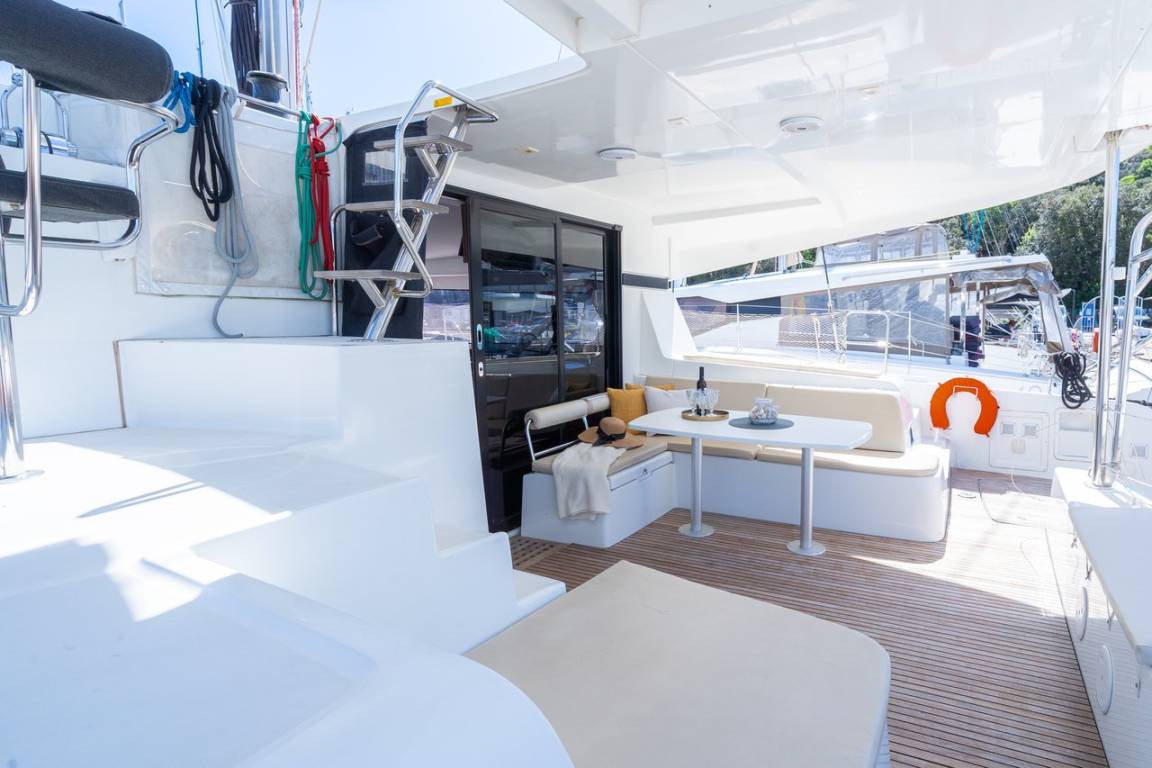 Hausboot ∙ 4 Schlafzimmer ∙ 8 Gäste - Kroatien