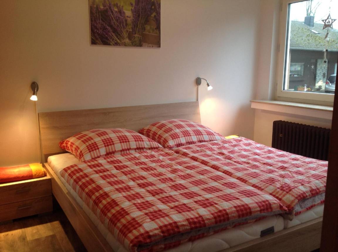 80 M² Apartamento ∙ 2 Habitaciones ∙ 5 Huéspedes - Roetgen