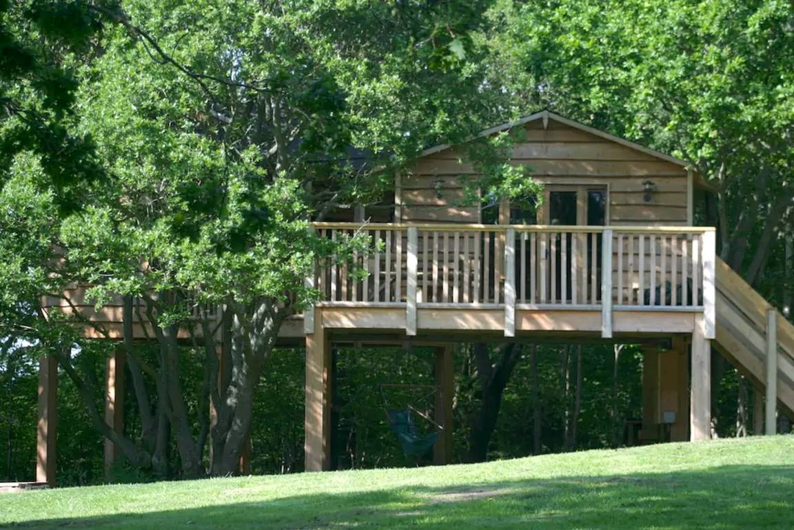Camping ∙ 1 Bedroom ∙ 6 Guests - Fareham