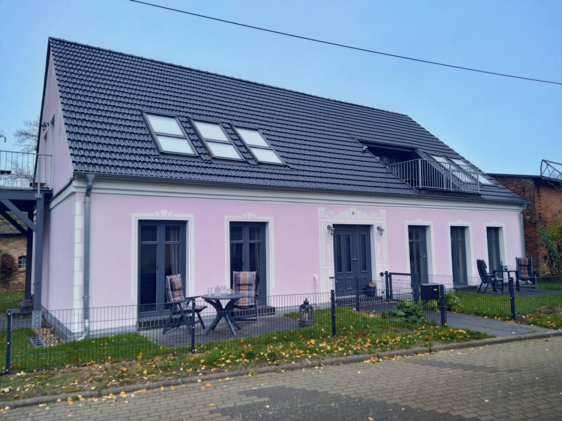 52 M² Ferienwohnung ∙ 1 Schlafzimmer ∙ 4 Gäste - Anklam