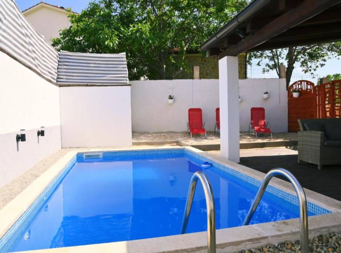 160 M² Ferienhaus ∙ 4 Schlafzimmer ∙ 8 Gäste - Vrbnik