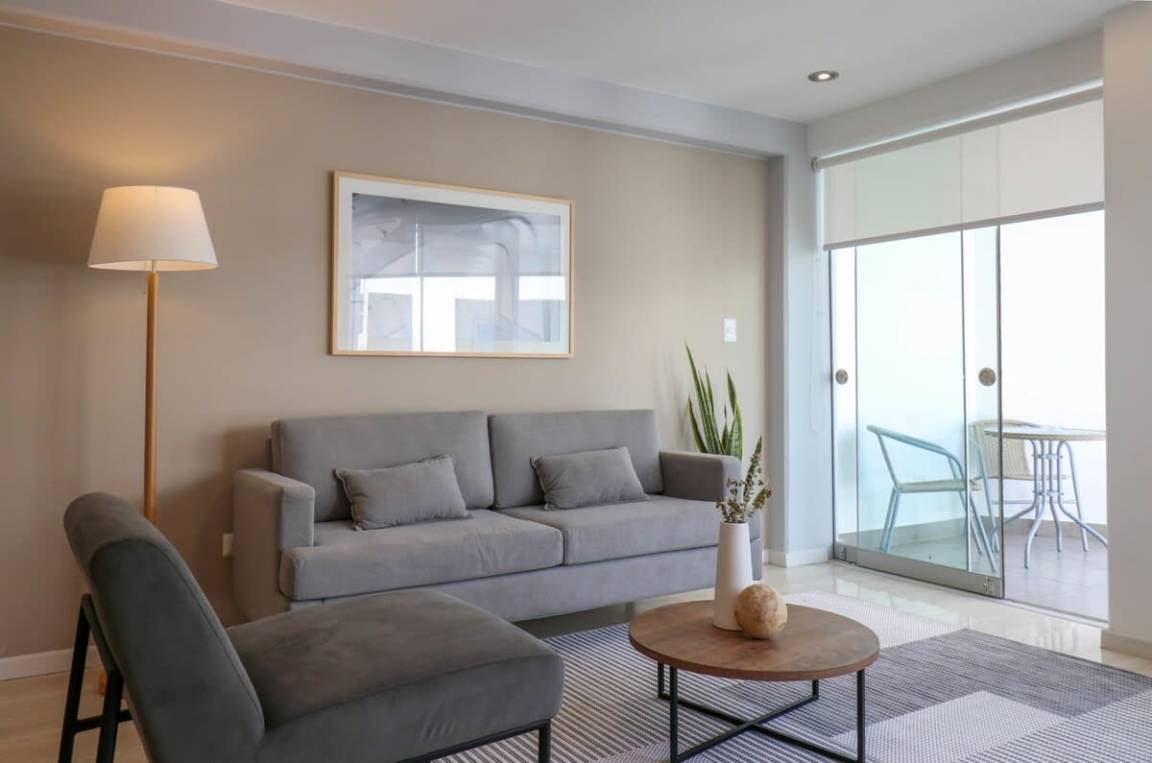 120 M² Apartment ∙ 3 Bedrooms ∙ 6 Guests - Lima