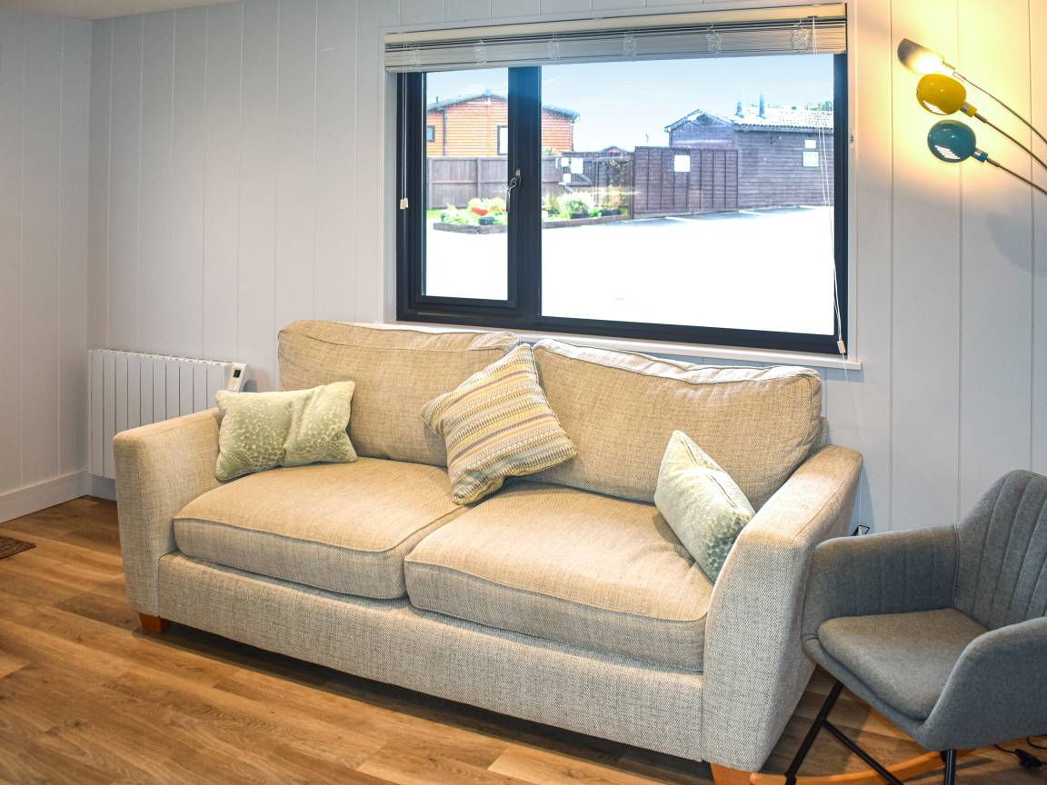 Cottage ∙ 2 Bedrooms ∙ 4 Guests - Beer