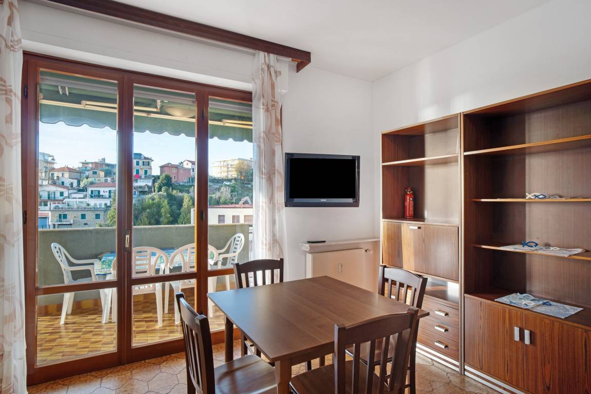 50 M² Apartment ∙ 1 Bedroom ∙ 4 Guests - Сан-Pемо