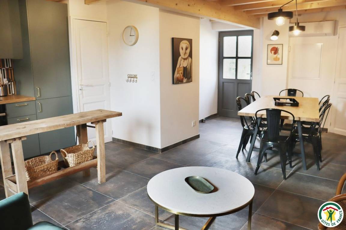 64 M² Gîte ∙ 2 Chambres ∙ 8 Personnes - Valence