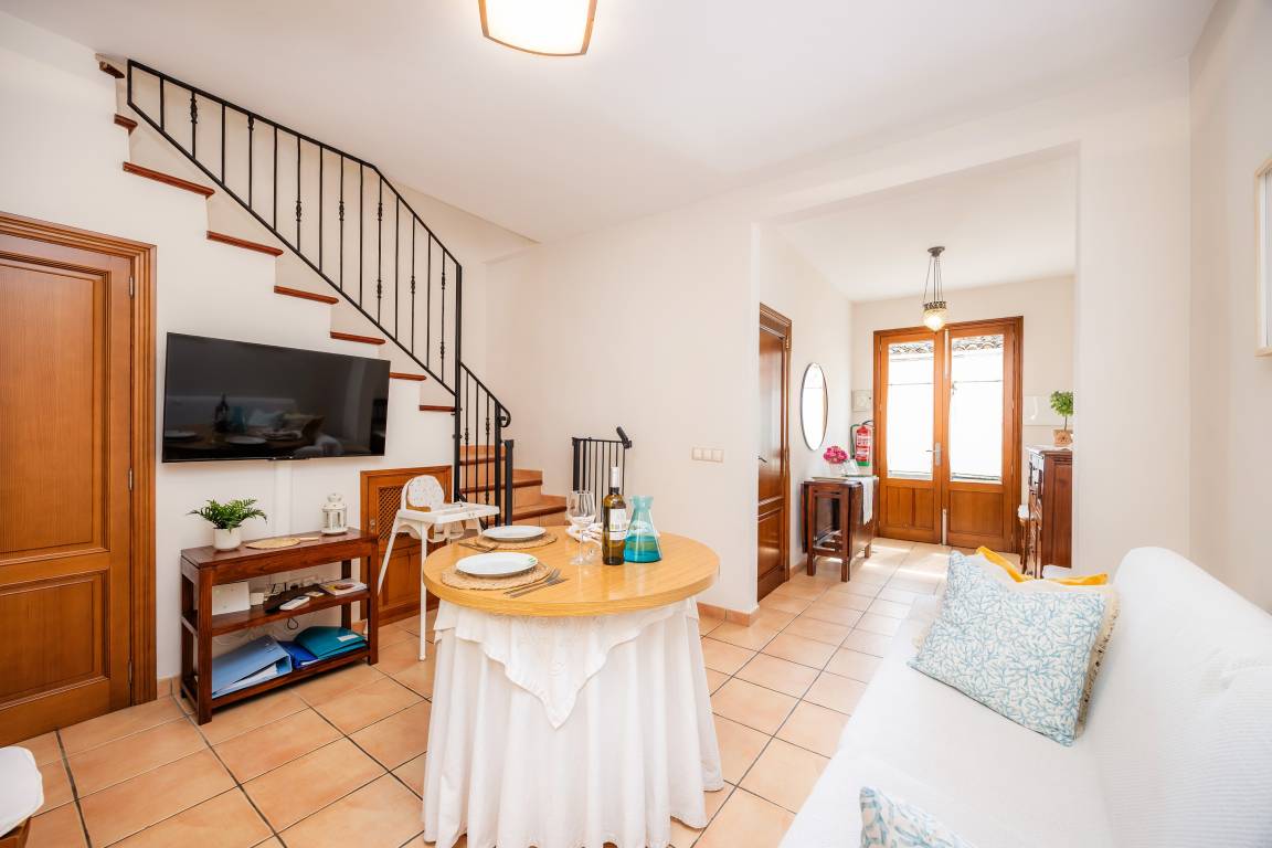 77 M² Ferienhaus ∙ 2 Schlafzimmer ∙ 4 Gäste - Sa Coma