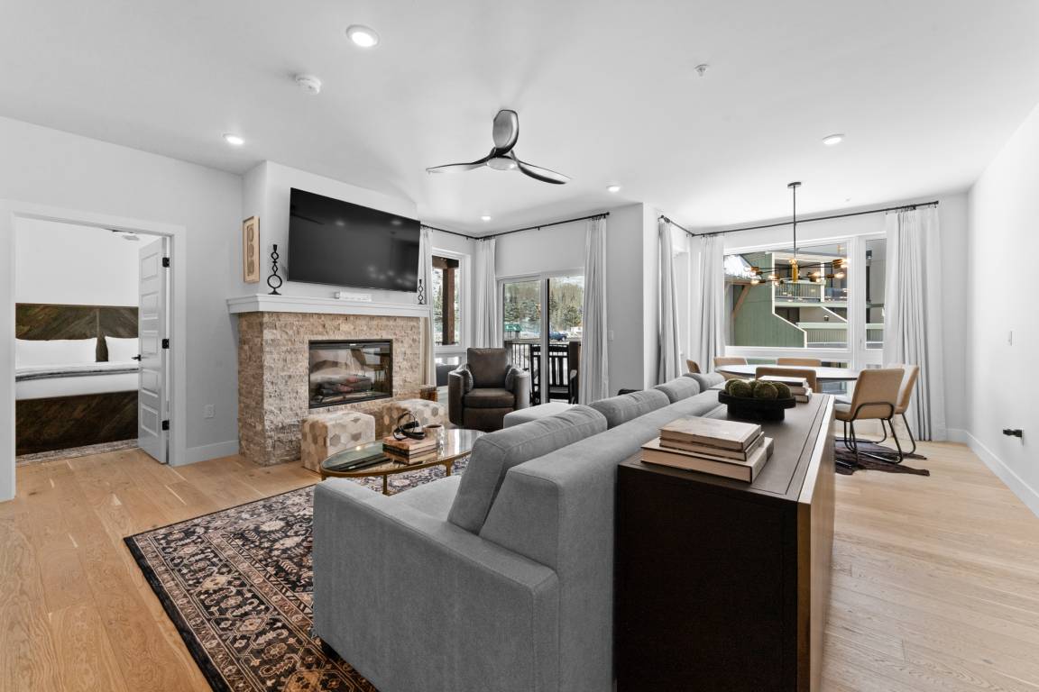 Apartment ∙ 3 Bedrooms ∙ 10 Guests - Summit County, CO