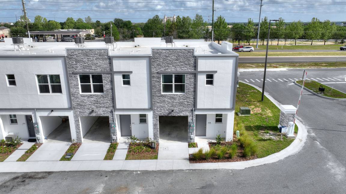 145 M² Apartment ∙ 3 Bedrooms ∙ 6 Guests - Davenport, FL