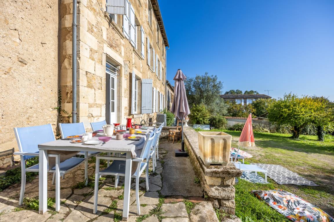 200 M² Maison De Vacances ∙ 4 Chambres ∙ 10 Personnes - Deux-Sèvres