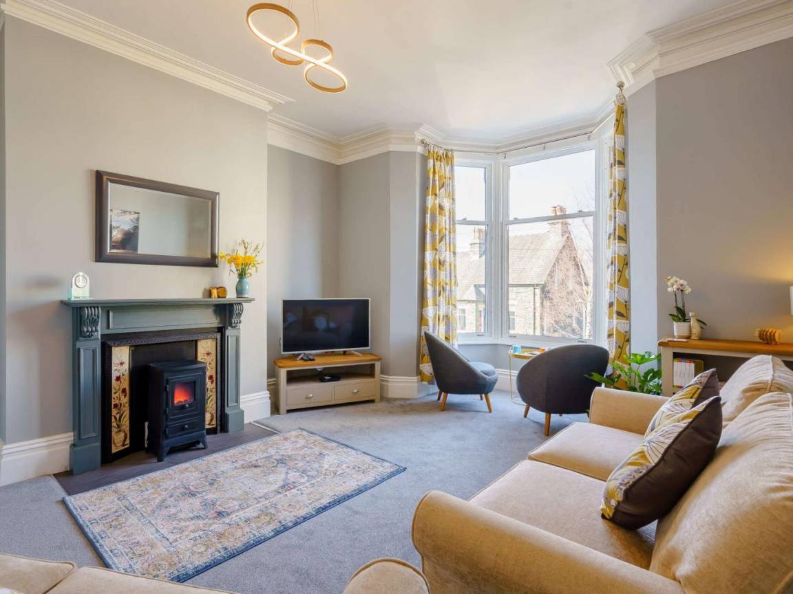 Apartment ∙ 2 Bedrooms ∙ 4 Guests - Keswick