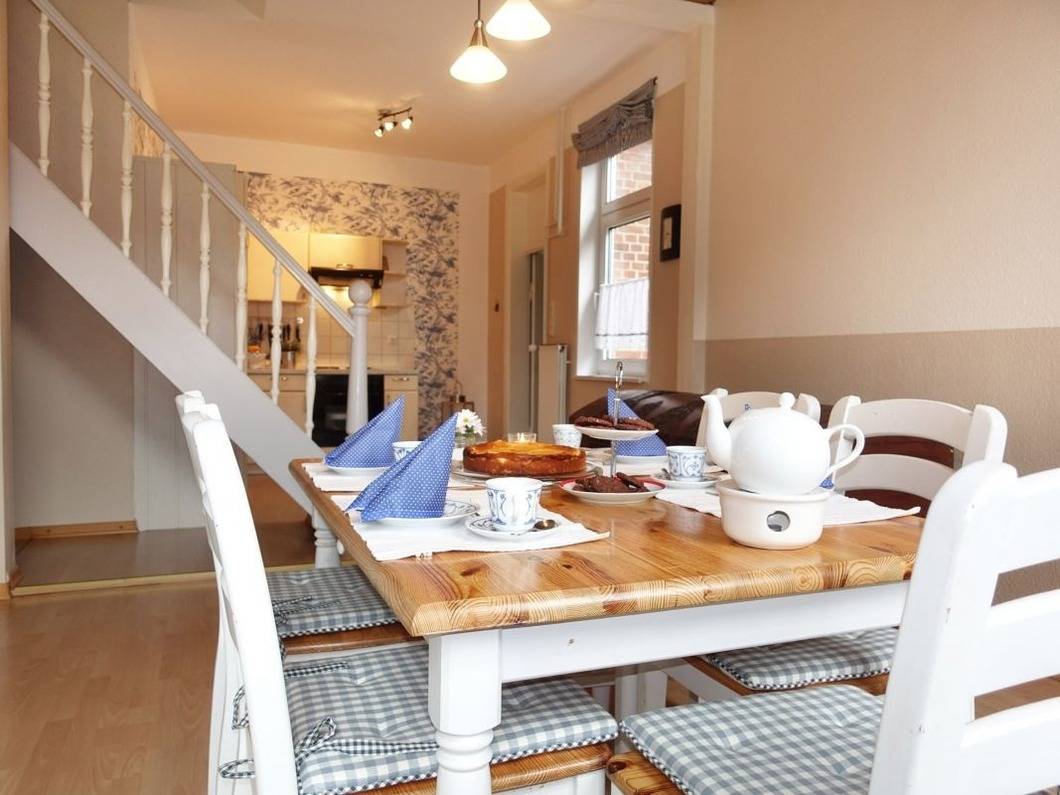 90 M² Ferienwohnung ∙ 2 Schlafzimmer ∙ 5 Gäste - Hasselberg