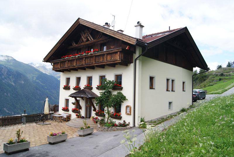 45 M² Ferienwohnung ∙ 1 Schlafzimmer ∙ 4 Gäste - Niederthai