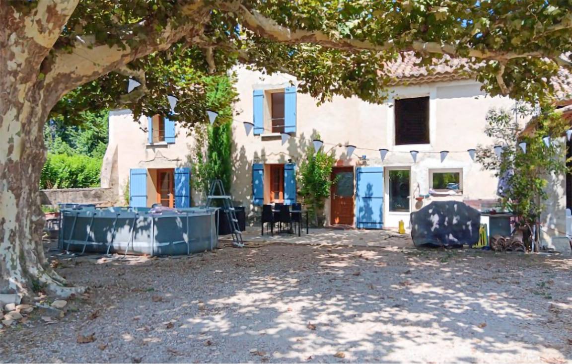 160 M² Maison De Vacances ∙ 3 Chambres ∙ 8 Personnes - Pernes-les-Fontaines