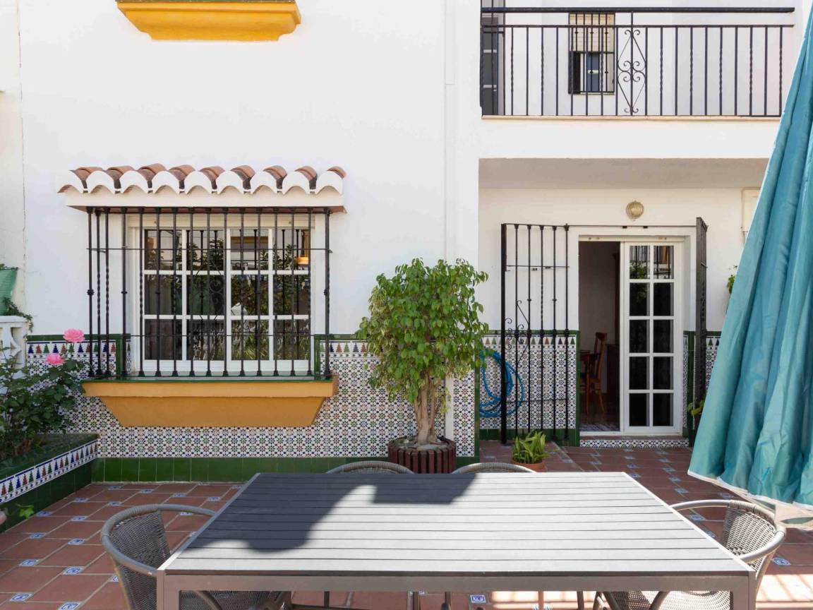 100 M² Villa ∙ 3 Chambres ∙ 6 Personnes - Salobreña