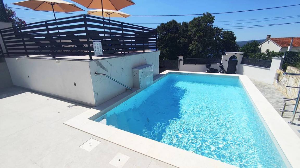 70 M² Apartment ∙ 3 Bedrooms ∙ 6 Guests - Crikvenica