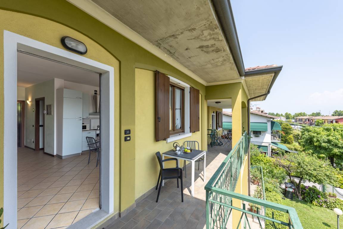 75 M² Appartement ∙ 2 Chambres ∙ 5 Personnes - Sirmione