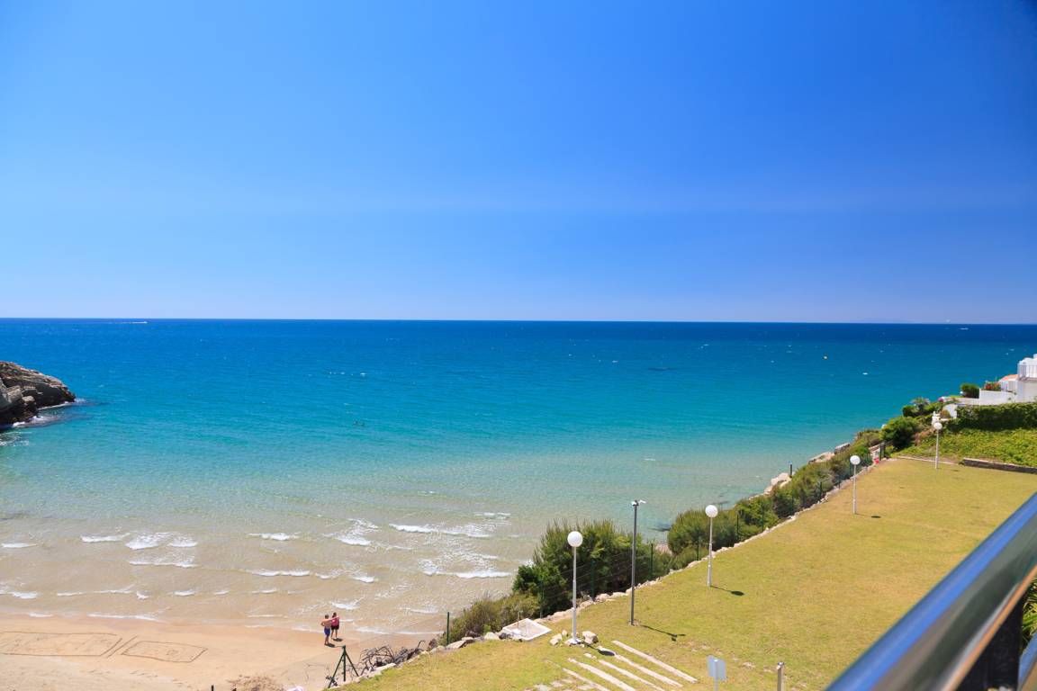 65 M² Apartamento ∙ 2 Habitaciones ∙ 6 Huéspedes - Tarragona, España