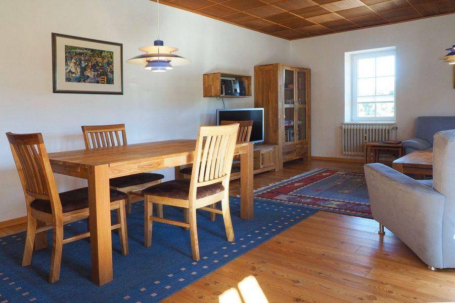 60 M² Ferienwohnung ∙ 1 Schlafzimmer ∙ 2 Gäste - Uelzen