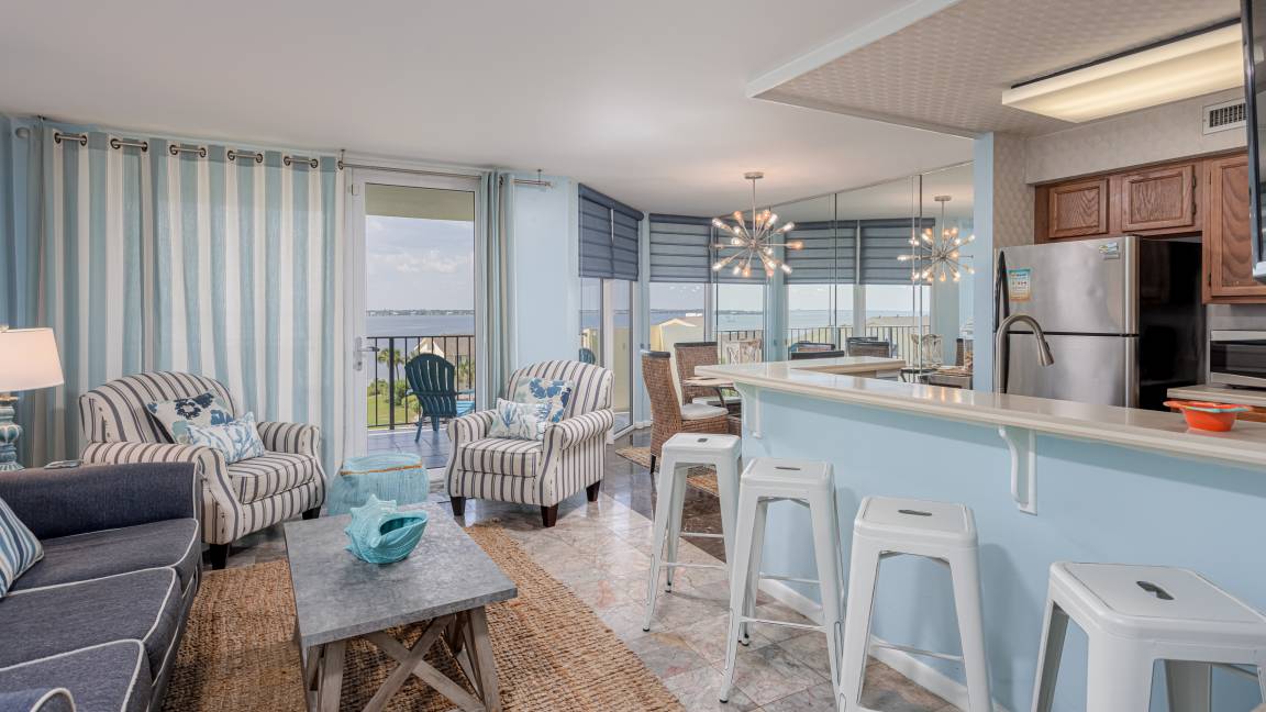 87 M² Condo ∙ 1 Bedroom ∙ 4 Guests - Pensacola Beach, FL