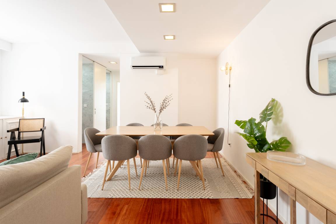 102 M² Apartamento ∙ 3 Habitaciones ∙ 8 Huéspedes - Porto