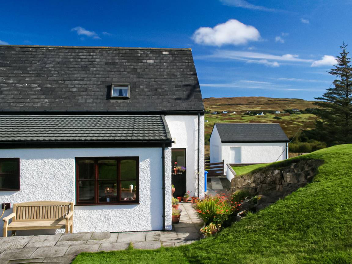 Cottage ∙ 2 Bedrooms ∙ 4 Guests - Skye