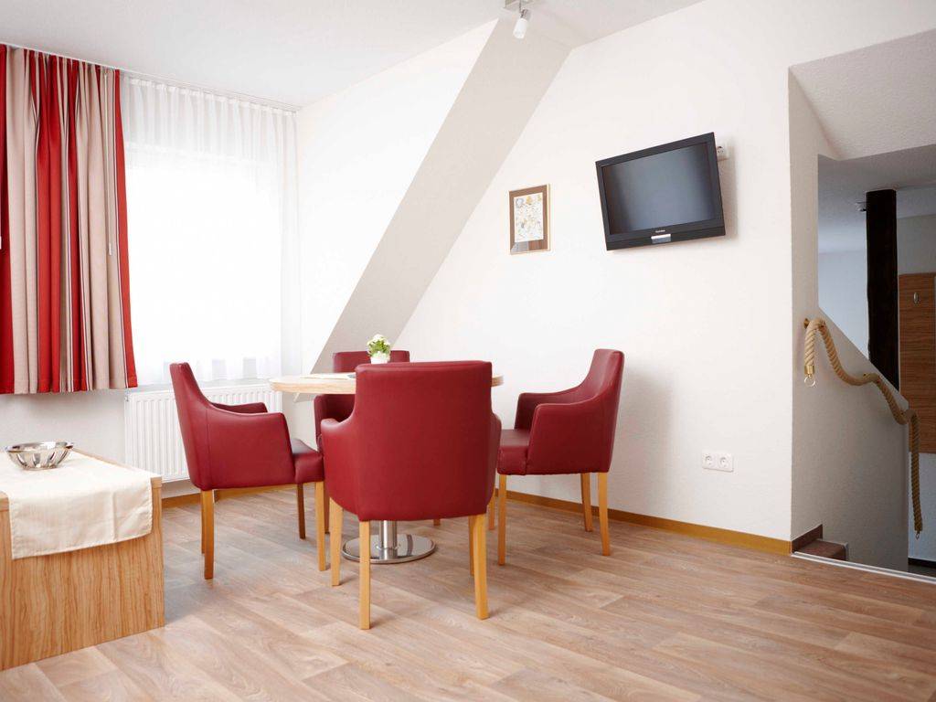 41 M² Ferienwohnung ∙ 1 Schlafzimmer ∙ 4 Gäste - Lembruch