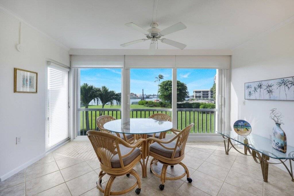 135 M² Apartamento ∙ 2 Habitaciones ∙ 4 Huéspedes - Naples, FL