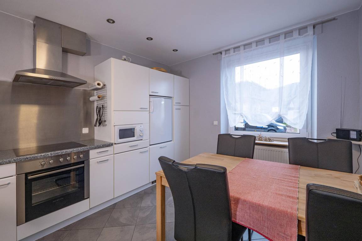 75 M² Ferienwohnung ∙ 2 Schlafzimmer ∙ 3 Gäste - Saarburg