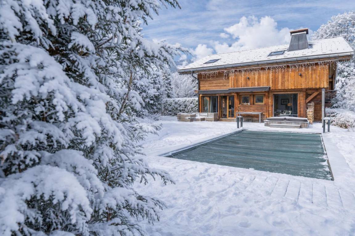 200 M² Chalet ∙ 4 Chambres ∙ 8 Personnes - Combloux