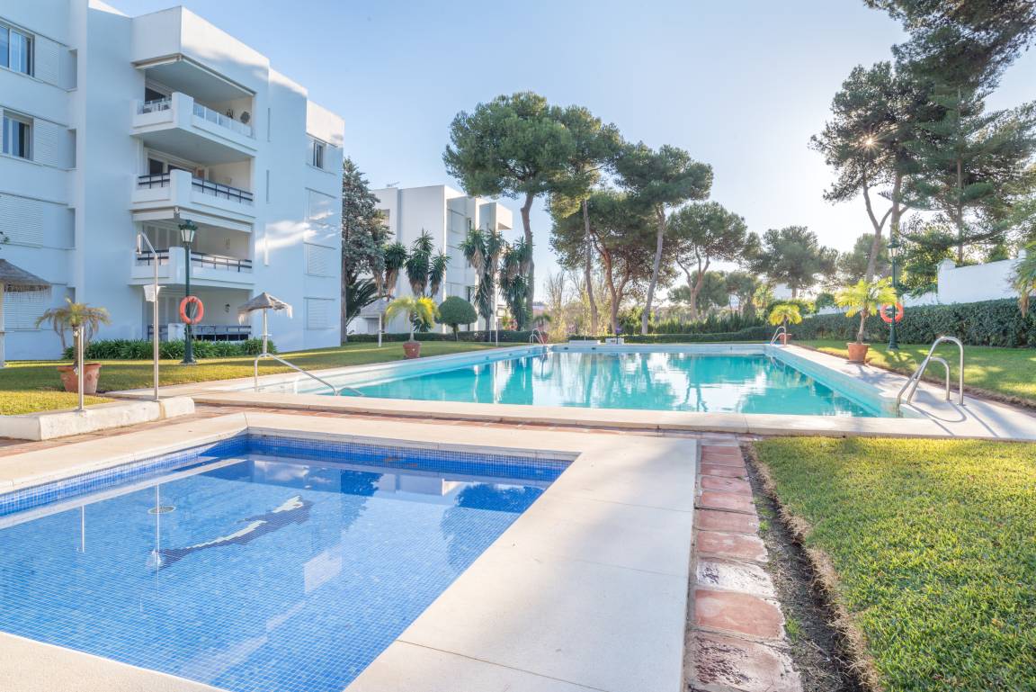 100 M² Apartment ∙ 2 Bedrooms ∙ 4 Guests - Marbella