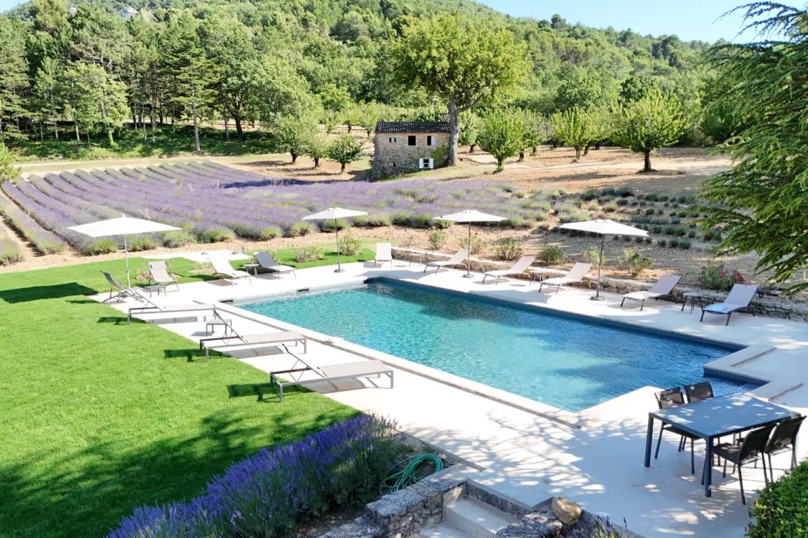 400 M² Farmhouse ∙ 9 Bedrooms ∙ 17 Guests - Apt