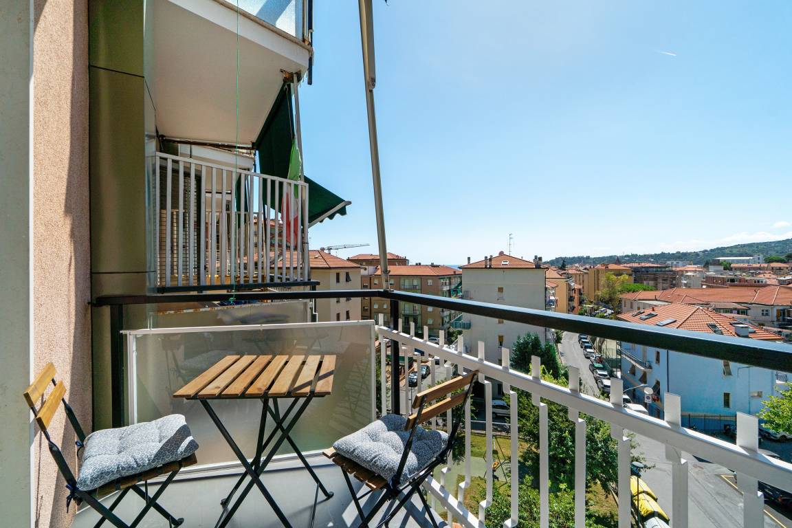 50 M² Appartamento Vacanza ∙ 1 Camera Da Letto ∙ 4 Ospiti - Varazze