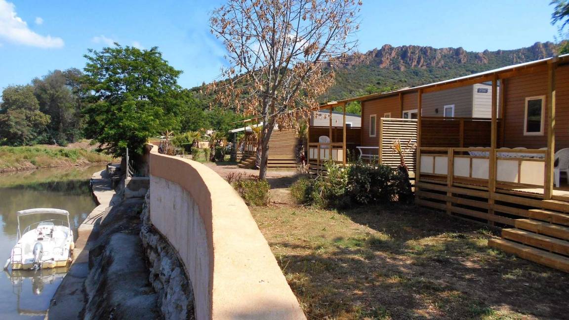 34 M² Camping ∙ 2 Chambres ∙ 8 Personnes - Saint-Raphaël