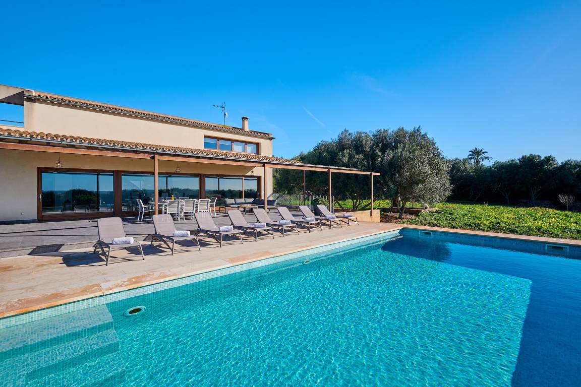 220 M² Finca ∙ 4 Schlafzimmer ∙ 8 Gäste - Mallorca