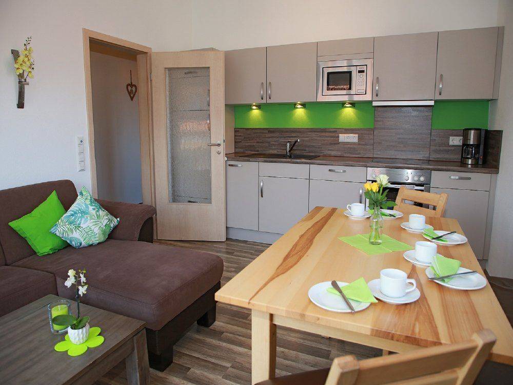 63 M² Ferienwohnung ∙ 2 Schlafzimmer ∙ 4 Gäste - Allgäu