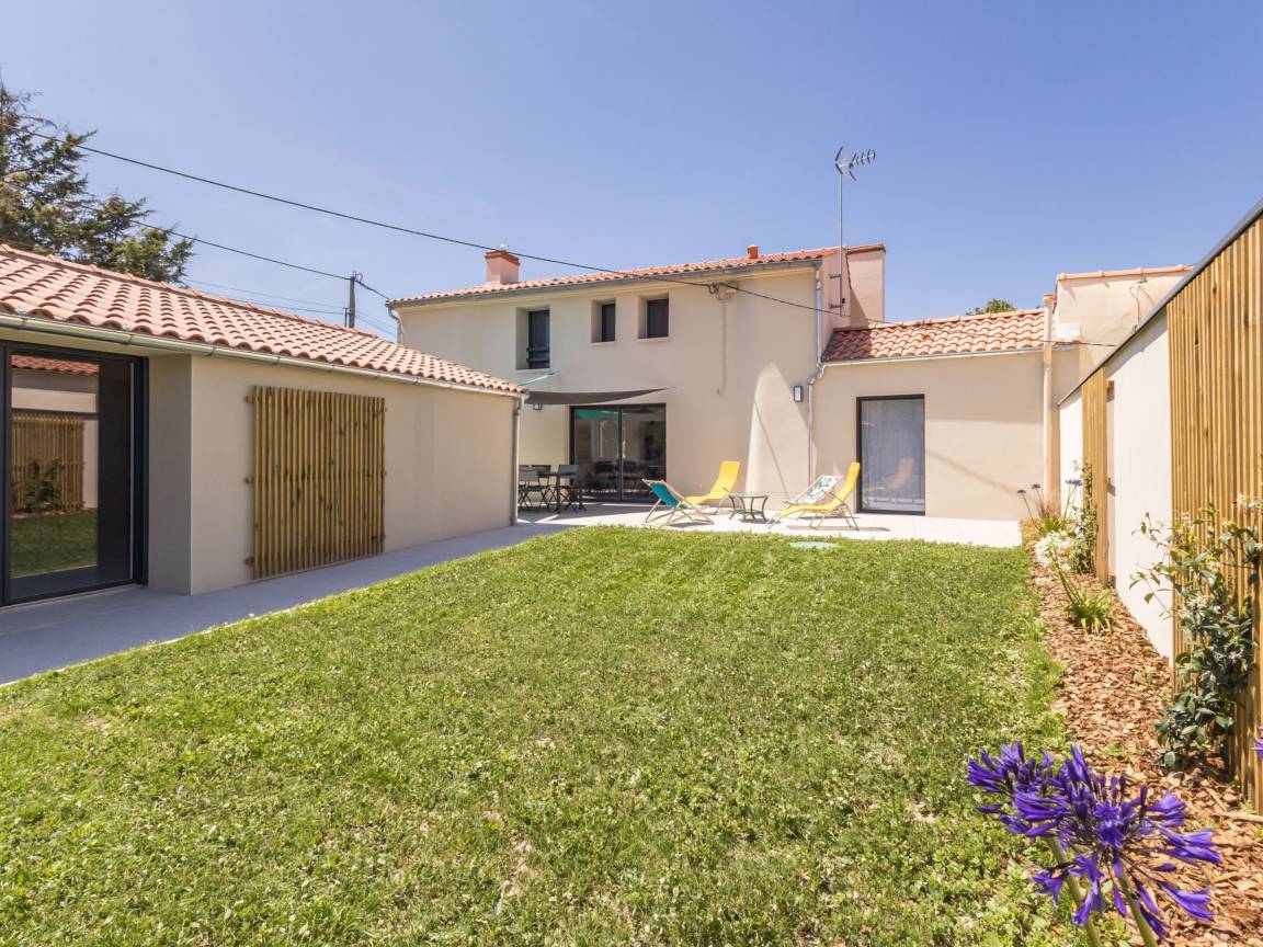 112 M² Cottage ∙ 4 Chambres ∙ 8 Personnes - Machecoul