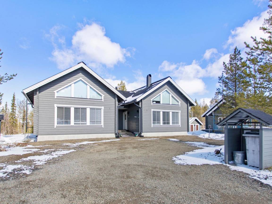 65 M² House ∙ 1 Bedroom ∙ 6 Guests - Äkäslompolo