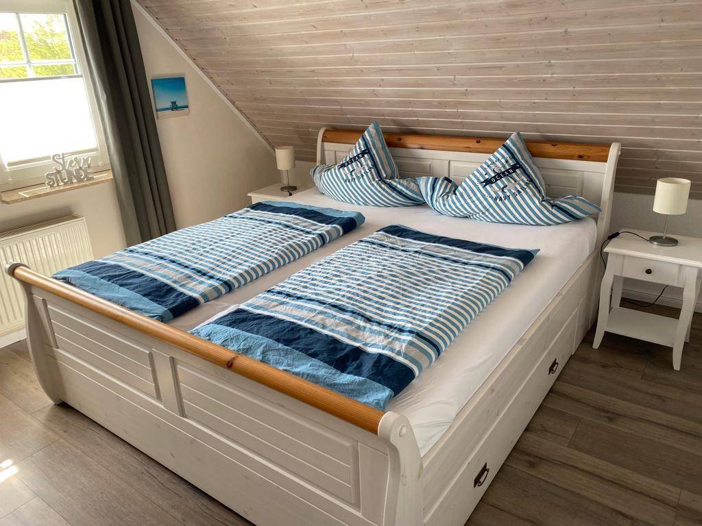 93 M² Ferienhaus ∙ 2 Schlafzimmer ∙ 4 Gäste - Langeoog