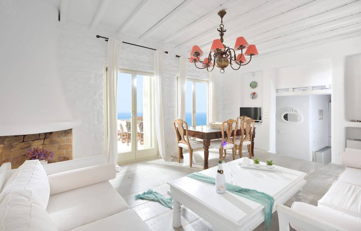 Villa ∙ 2 Bedrooms ∙ 4 Guests - Mykonos