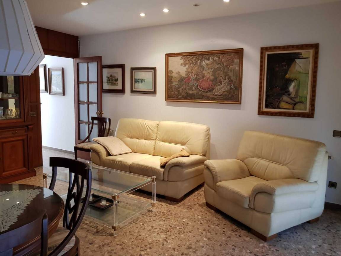140 M² Apartamento ∙ 3 Habitaciones ∙ 6 Huéspedes - Calafell