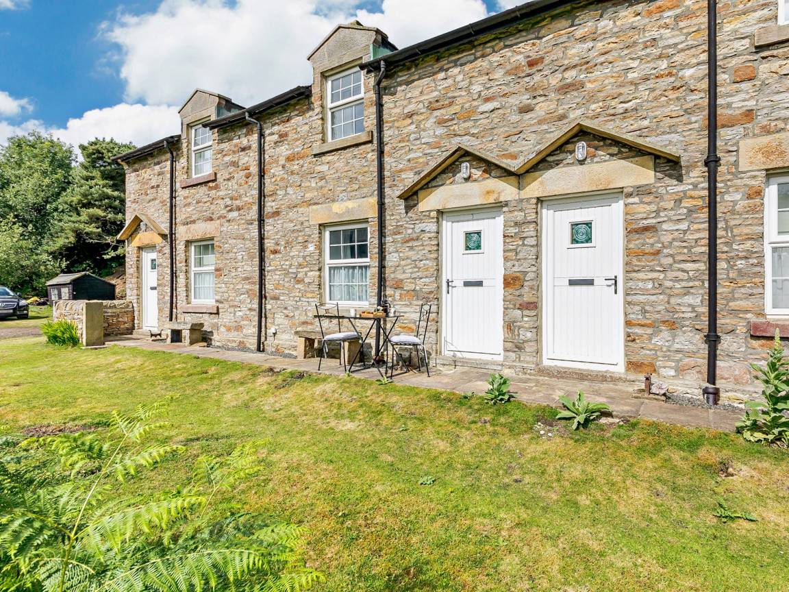 Cottage ∙ 2 Bedrooms ∙ 4 Guests - Northumberland