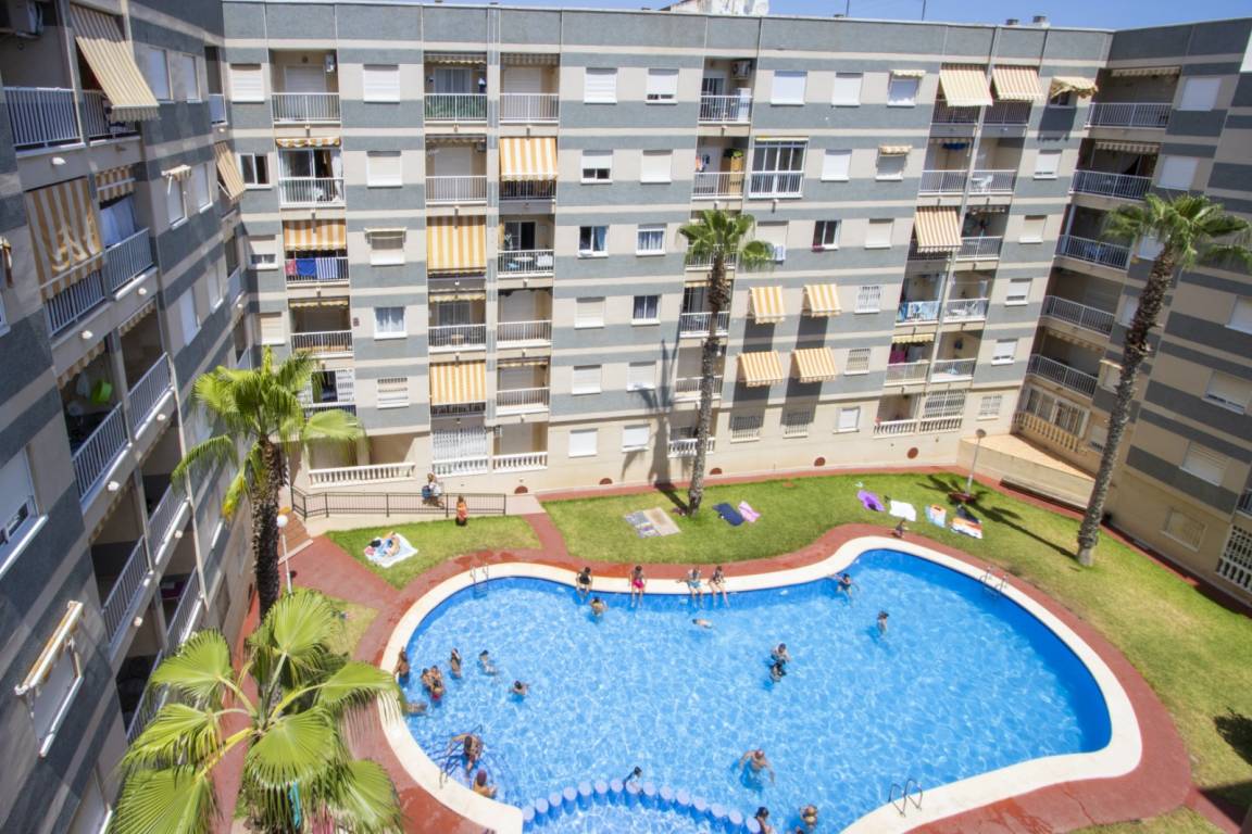 47 M² Apartment ∙ 1 Bedroom ∙ 2 Guests - Torrevieja