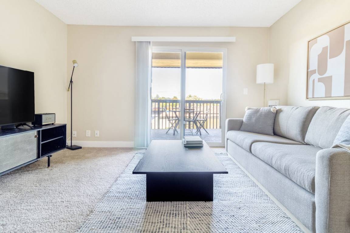 95 M² Apartment ∙ 2 Bedrooms ∙ 4 Guests - San Mateo, CA