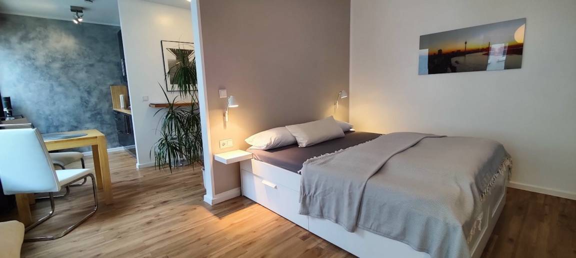 33 M² Apartamento ∙ 2 Huéspedes - Düsseldorf