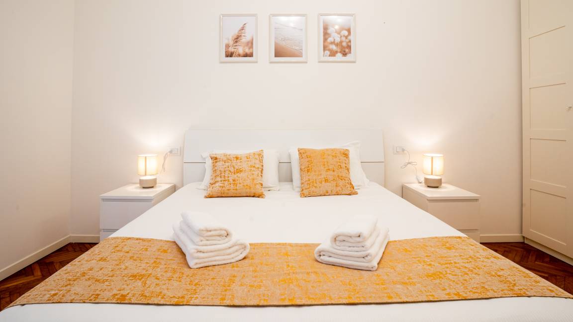 100 M² アパートメント ∙ 寝室: 3 ∙ ゲスト8 人 - ミラノ