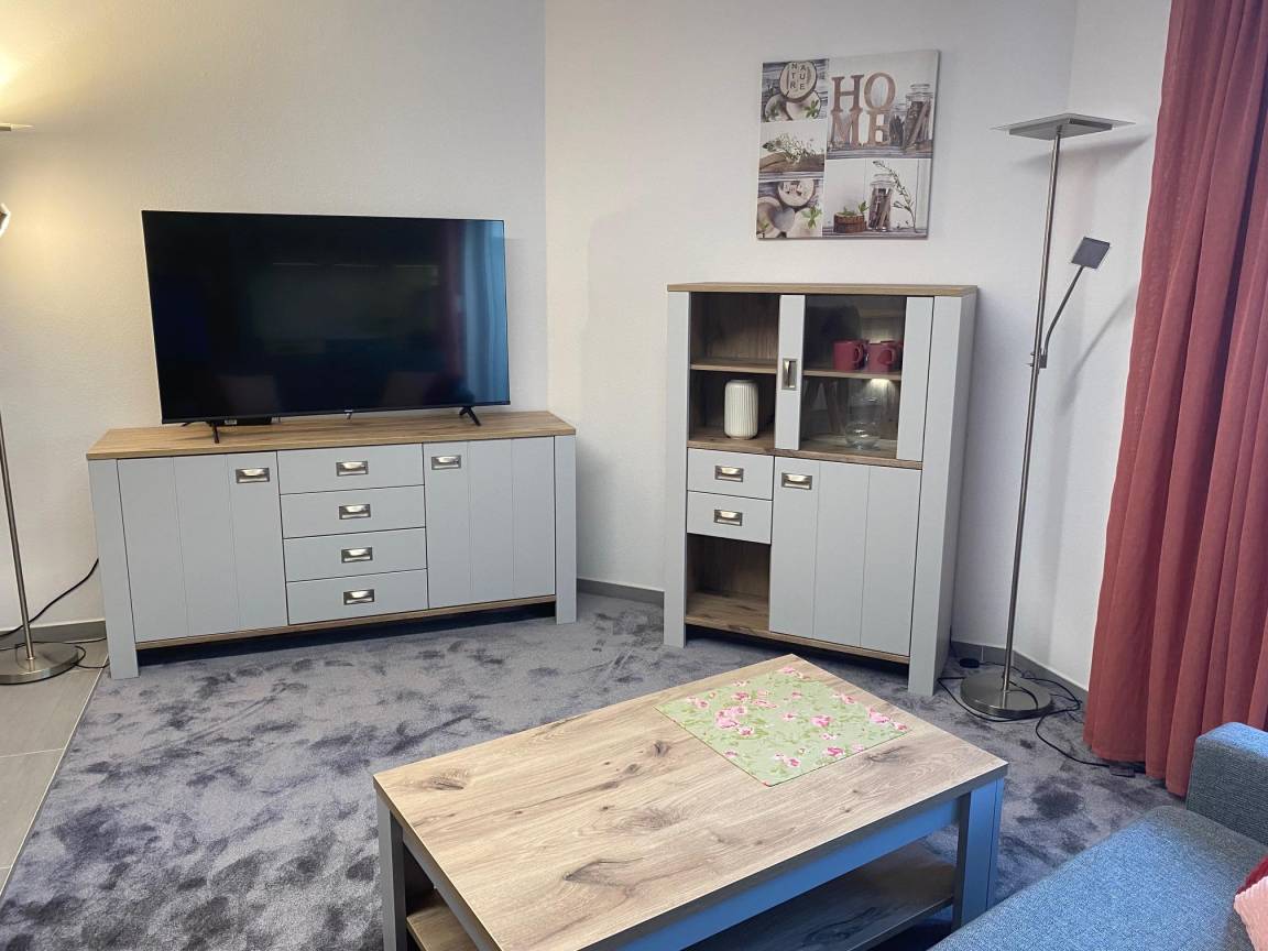 58 M² Ferienwohnung ∙ 1 Schlafzimmer ∙ 3 Gäste - Leonberg