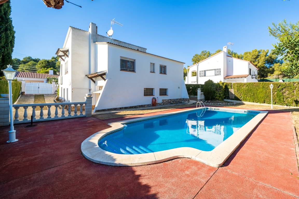 200 M² Villa ∙ 3 Slaapkamers ∙ 6 Gasten - Coma-ruga