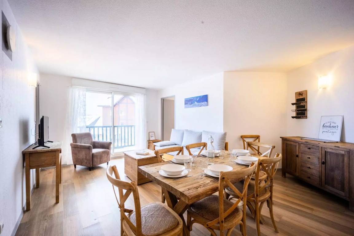 51 M² Appartement ∙ 2 Chambres ∙ 8 Personnes - Lac de Bareilles
